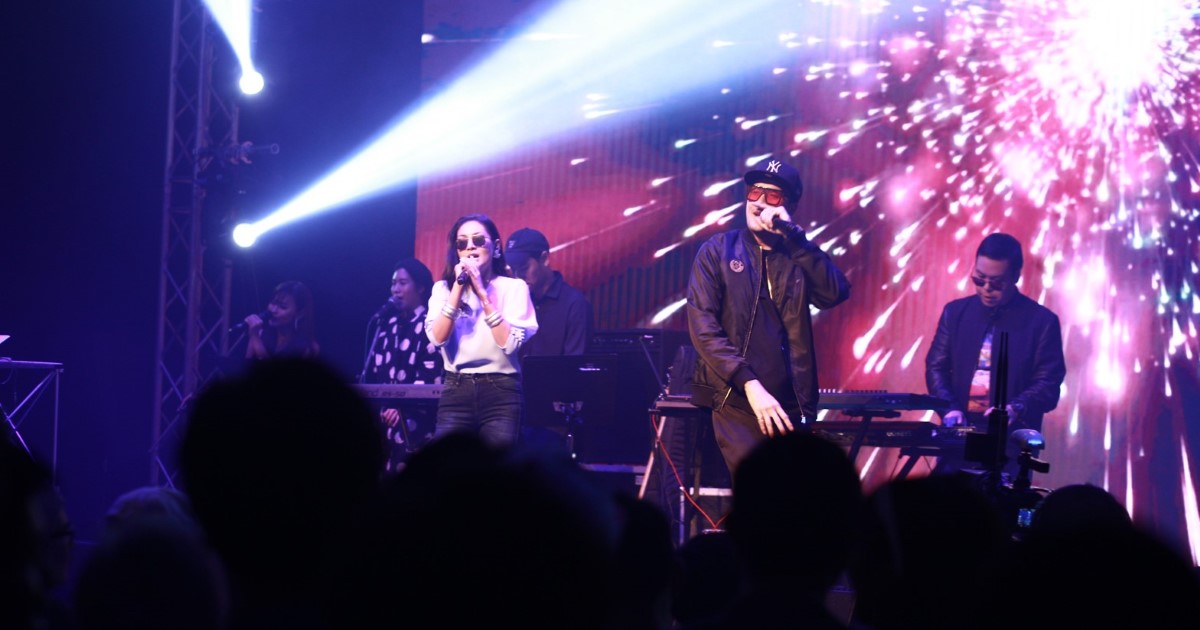 FUNKY WAH WAH 'SYNTHDERELLA' เปิดปาร์ตี้นิยายเหงาเท่าจักรวาล